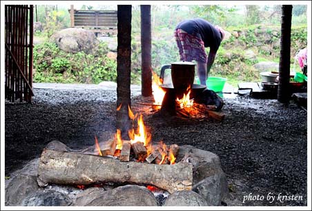 Wandering Taiwan: The Traditional "Rock Cooking" Experience